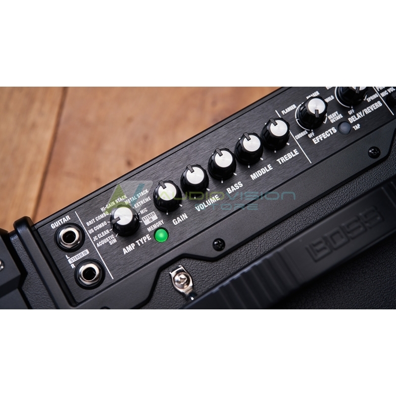 Boss DUAL CUBE LX - Amplificator de chitara ultra-versatil cu tonuri și ...